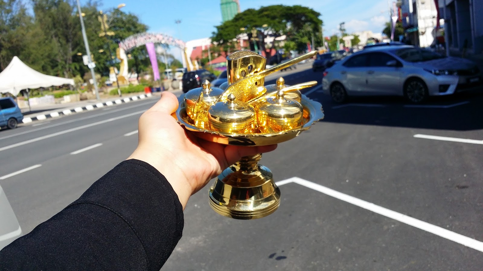 SEARCHING FOR TEPAK SIREH COLLECTION & HISTORY