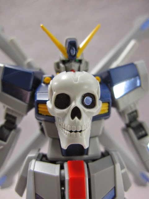 GUNDAM GUY: HGBF 1/144 Crossbone Gundam Maoh - Review by Taka421