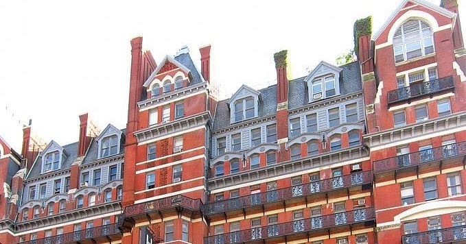 ART and ARCHITECTURE, mainly: The legendary Chelsea Hotel, New York