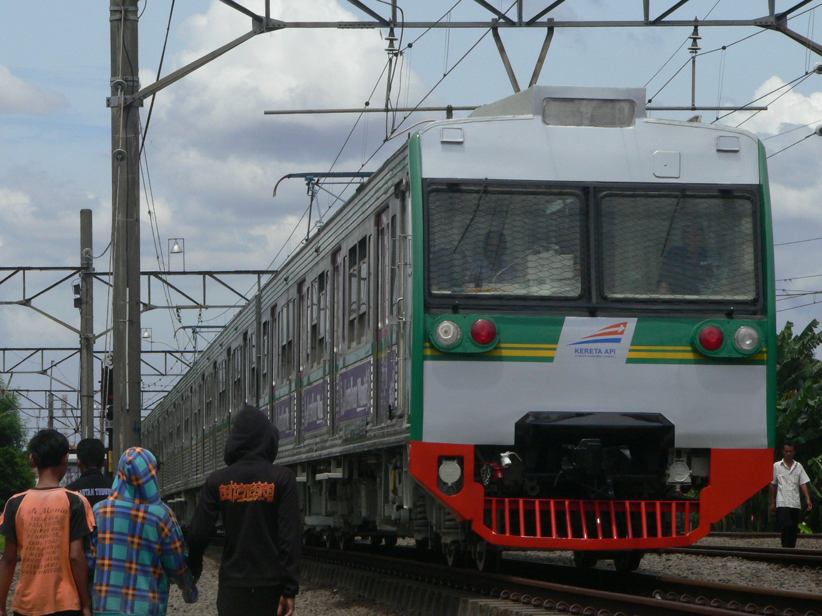 インドネシア鉄道ファン: Trial Run Seri 6000 Ex-Toei 6000 - 6217F "Rakitan" |元都営地下鉄 ...