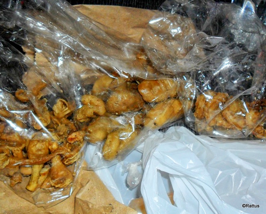 LAMON KRONICLES: Chicharon Bituka (Deep Fried Chicken/Pork/Beef ...