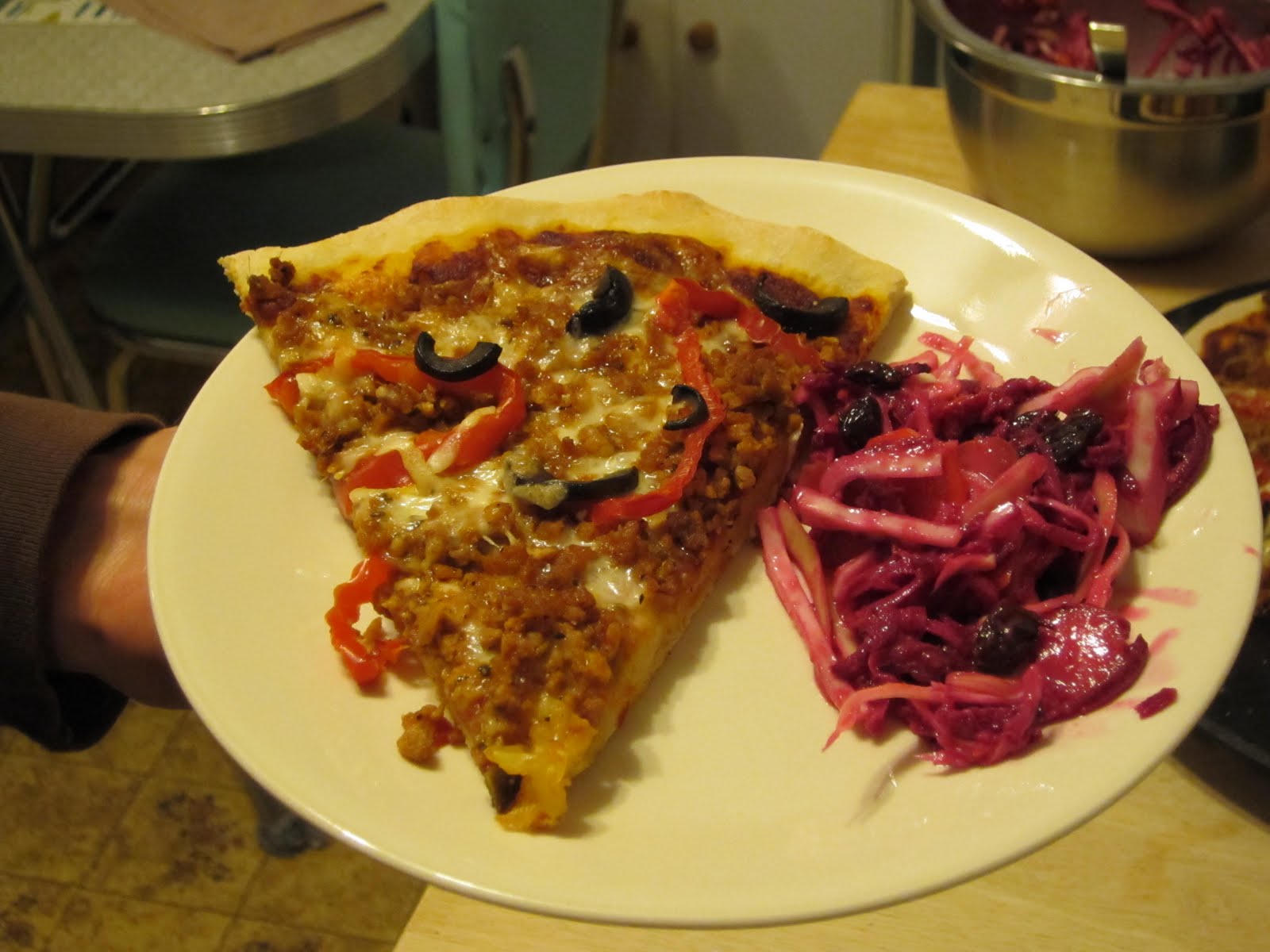 Vegg On the Rock: Food Diary: Deluxe Pizza, Beet Salad, Chocolate ...