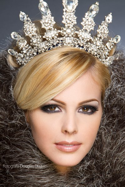 Close-upv: María Gabriela Criollo, Miss Zulia 2011 By Douglas Díaz "The ...