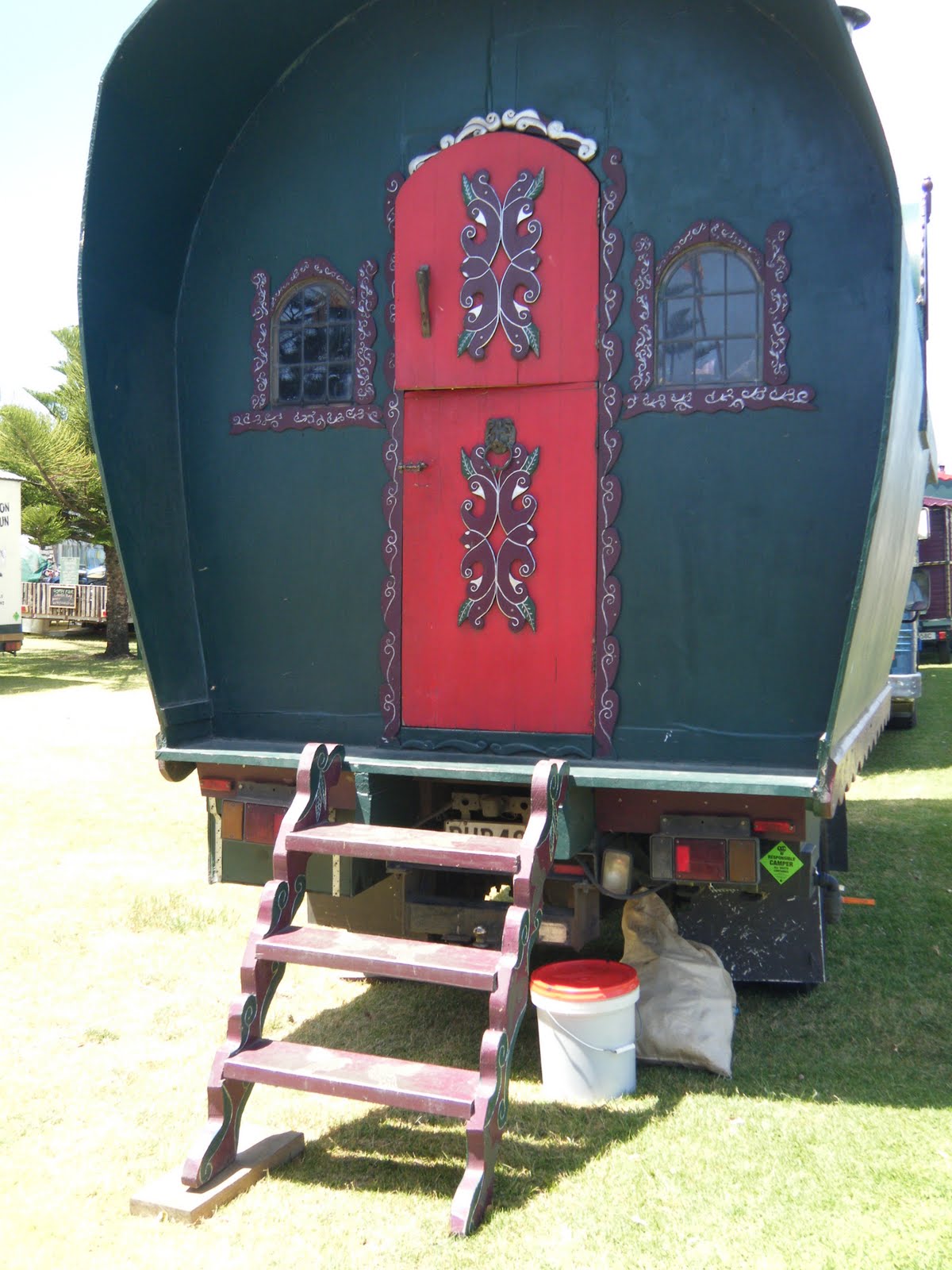 Nonnie's Blog: Gypsy Fair at Orewa (North of Auckland, New Zealand)