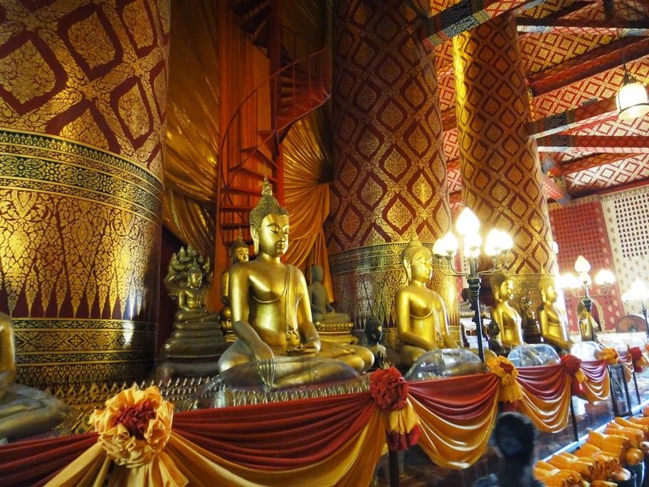 Temples In Thailand: Ayutthaya - Wat Phanan Cheong