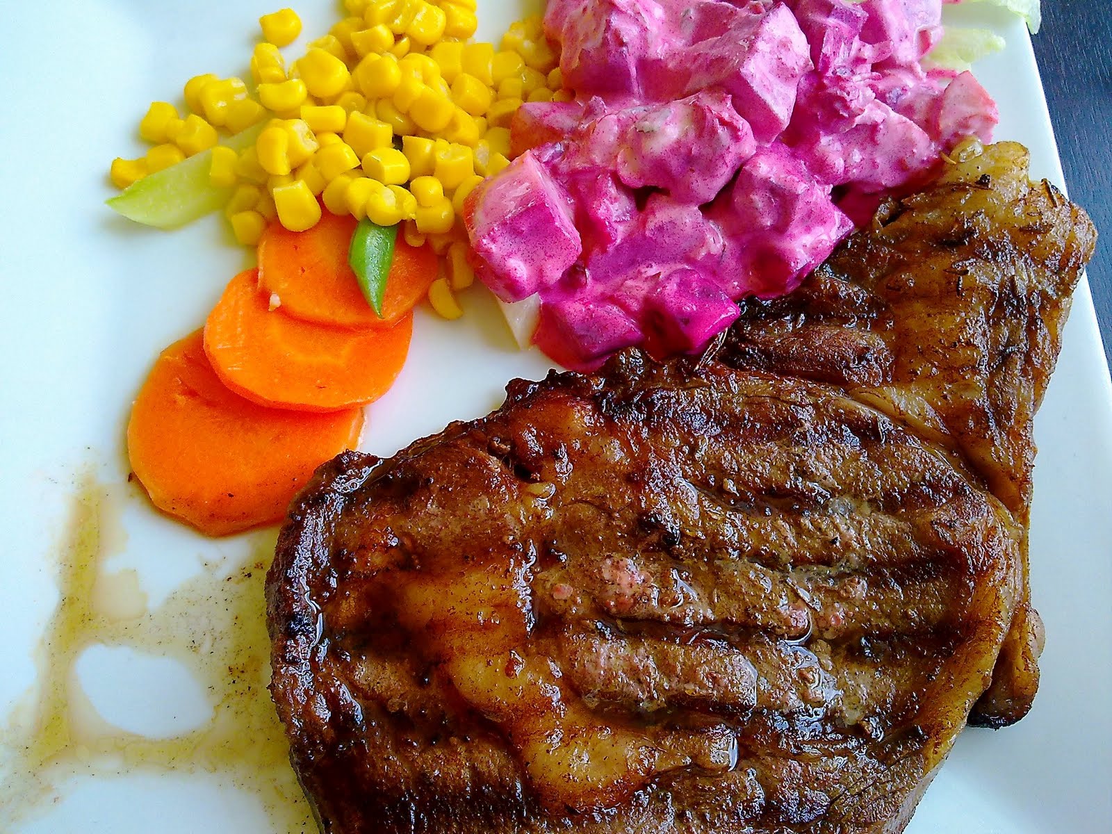 Food-Fever: Conti's Restaurant