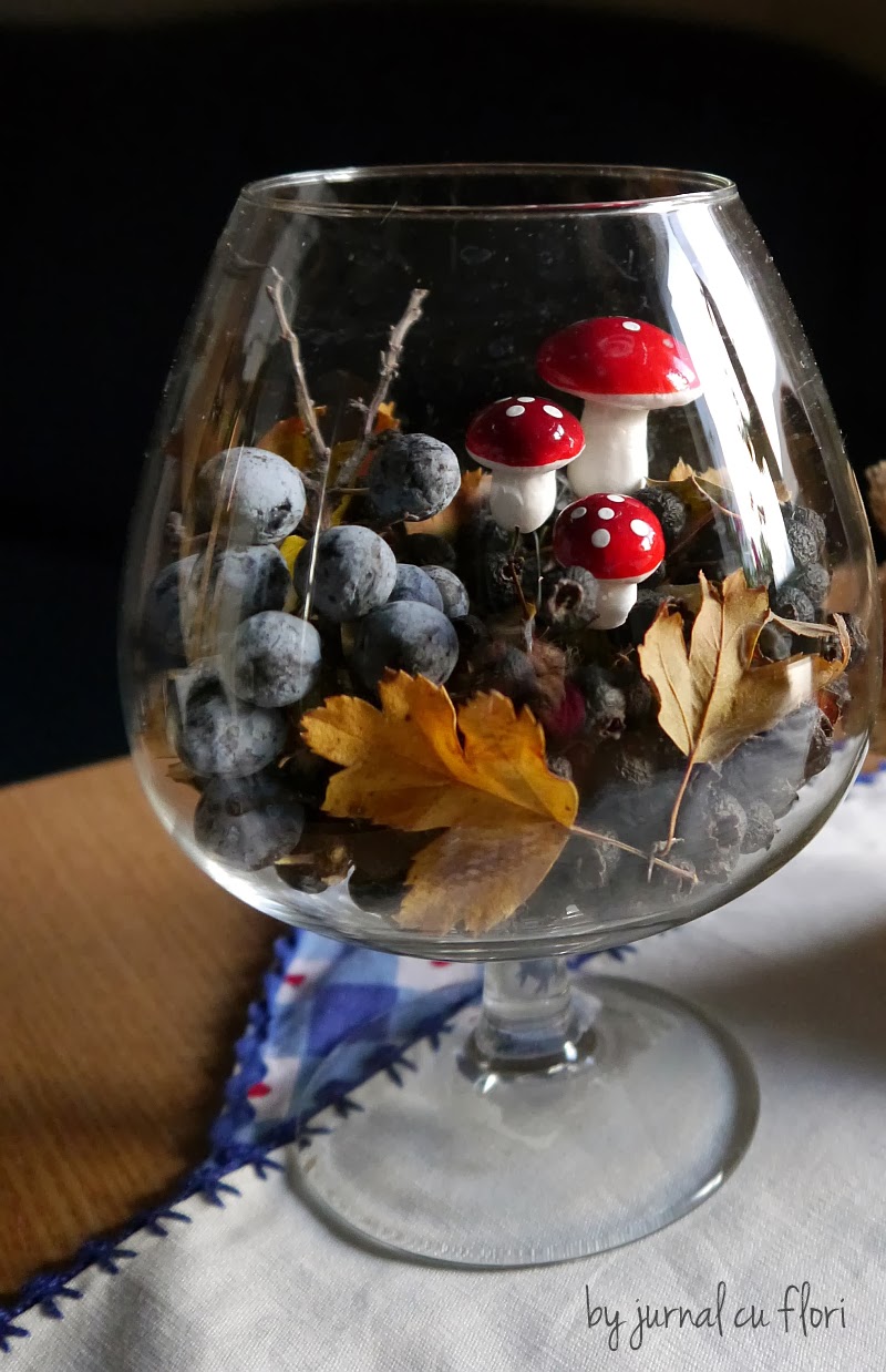 Jurnal cu flori: Decor de toamna pe masa din bucatarie ...