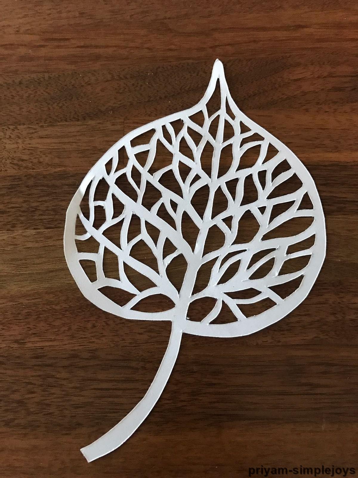SimpleJoys: Paper Cut Leaf