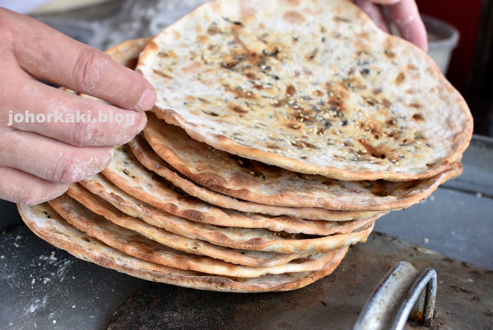 Parents-in-Law Biscuit. Famous Shanghai Street Food - My Favourite ...