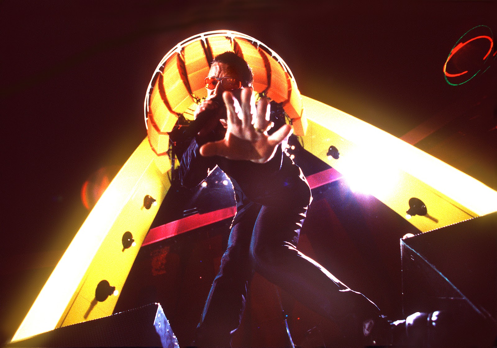 U2 Sombras e Árvores Altas - Blog: O desabafo de Bono para a NME ...