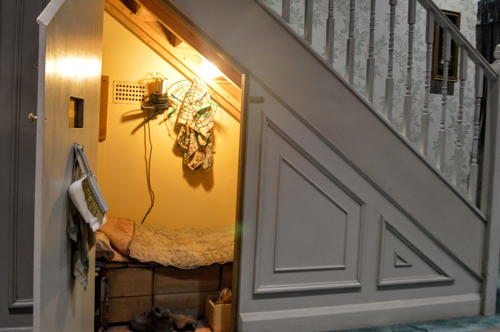 Step Inside Number Four Privet Drive, Warner Bros Studio Tour - Diary ...