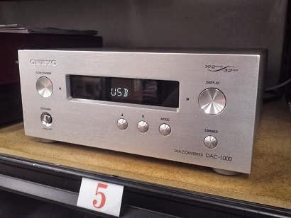audio square fujisawa: 改めて聴いてみると、なかなかの実力です。ONKYO USB-DAC 『DAC-1000』、展示品 ...