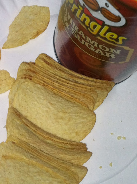 The Holidaze: Pringles : Pecan Pie & Cinnamon and Sugar