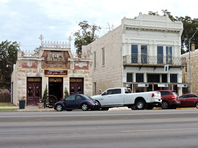 Of Golden Roses: Charming Fredericksburg, Texas