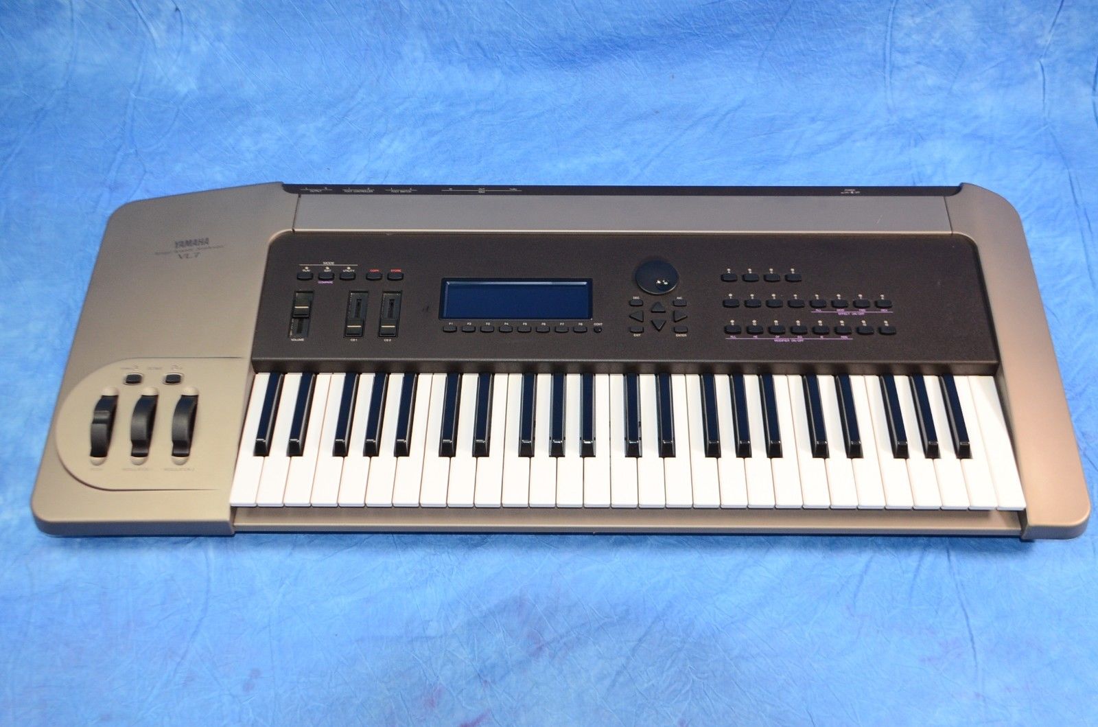 MATRIXSYNTH: YAMAHA VL7 VIRTUAL ACOUSTIC SYNTHESIZER SN KP01657