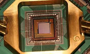 Top Trend: First Reprogrammable Quantum Computer