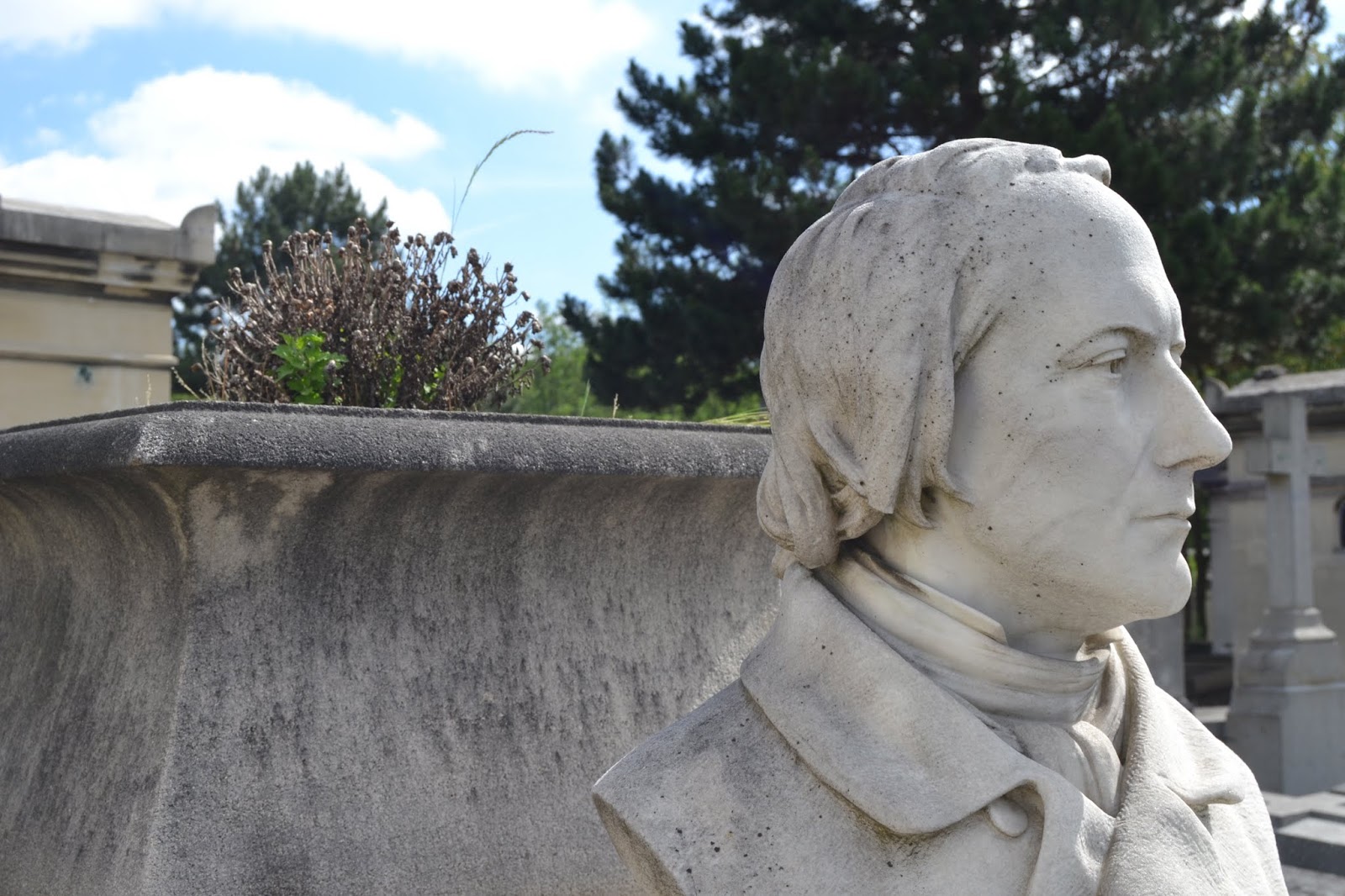 From Swerve of Shore to Bend of Bay: Edgar Quinet in Finnegans Wake