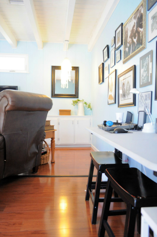 IHeart Organizing: Reader Space: Becky's Beautiful Family Room Organizing