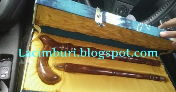 CONTOH TONGKAT DARI KAYU KOKKA / KAUKAH ~ Laci Mburi