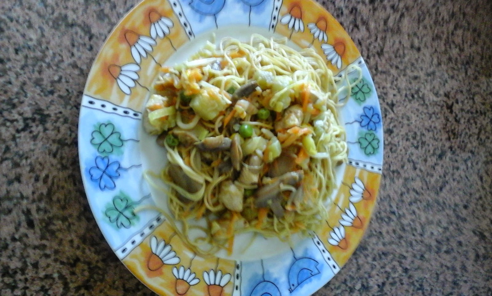 receitas: massa chinesa com carne