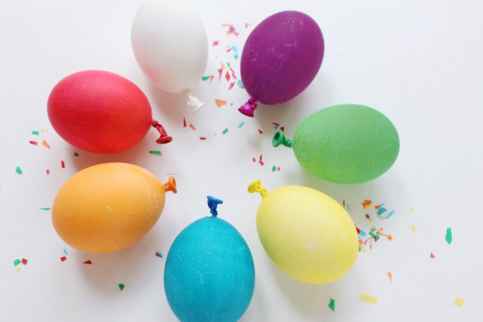 balloons | Munchkins and Mayhem