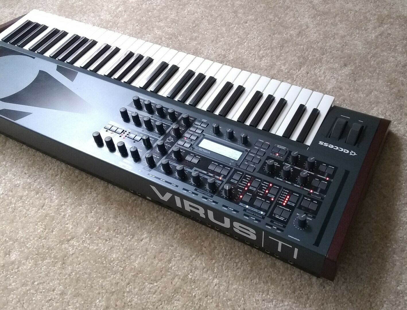 MATRIXSYNTH: Access Virus Ti Keyboard Synth