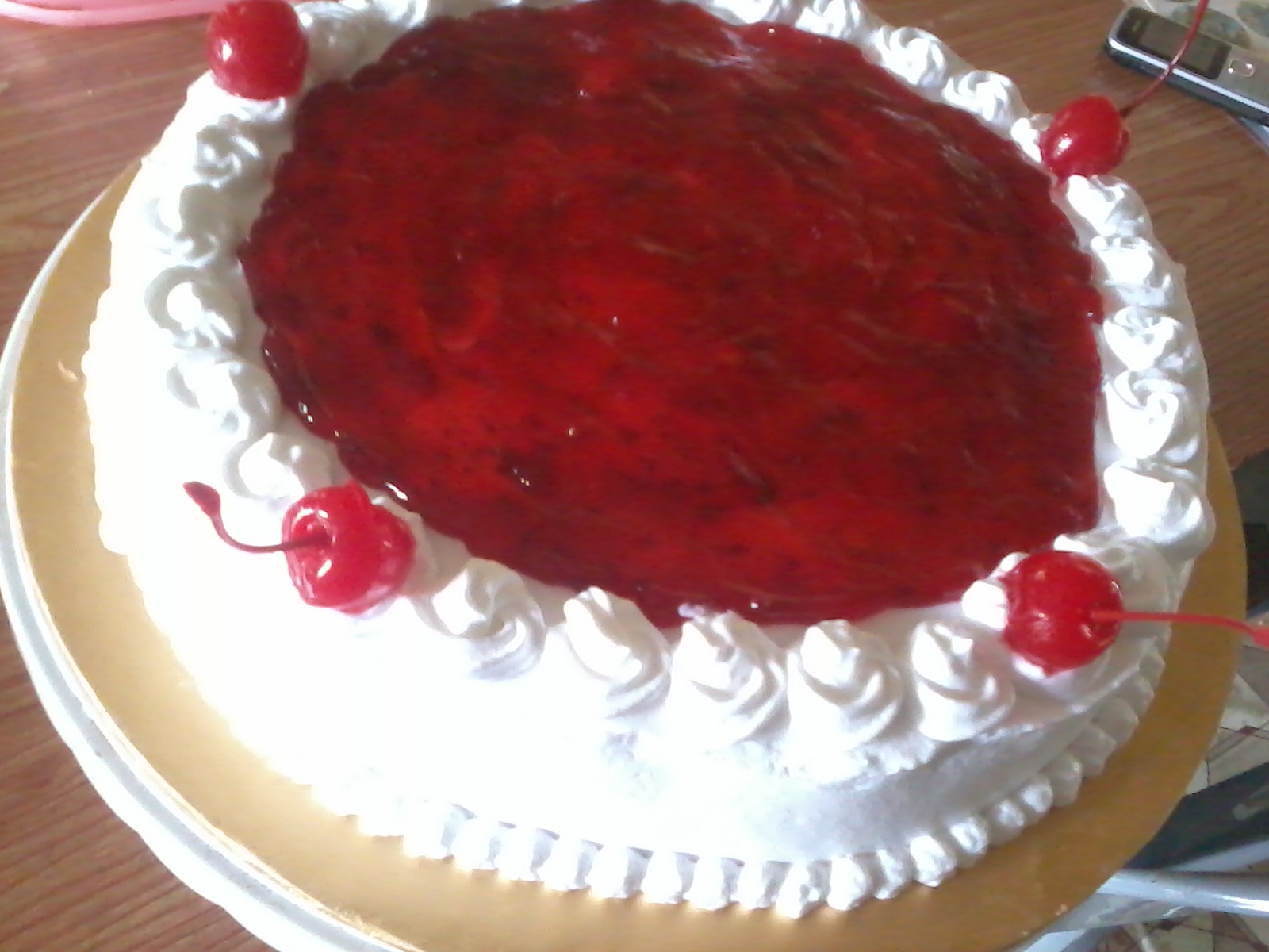 Sweet red cherry: KEK STRAWBERI