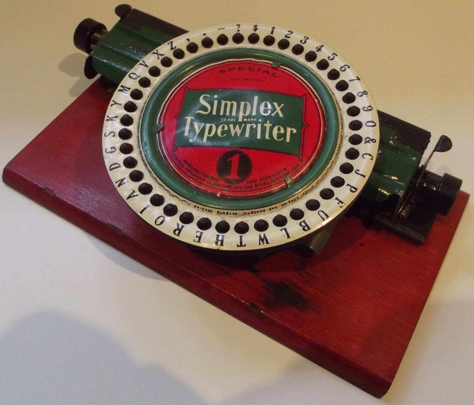 oz.Typewriter: The Simplex Typewriter: Glorious Simplicity!