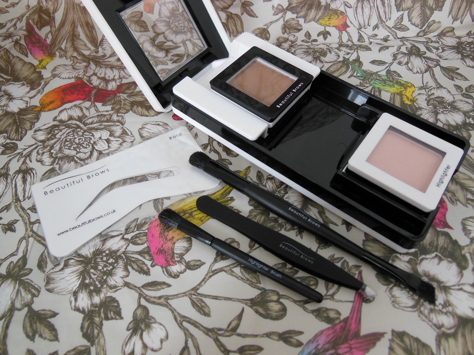 Beautiful Brows brow kit review | Tales of a Pale Face | UK beauty blog