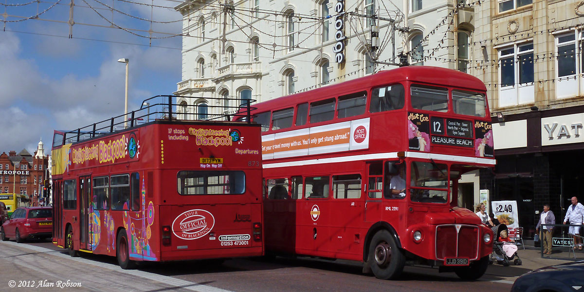 Blackpool Tram Blog: Red Bus Round-up