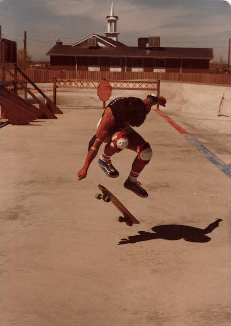 30 Fantastic Skateboarding Shots Mrom the Mid-1970s ~ Vintage Everyday