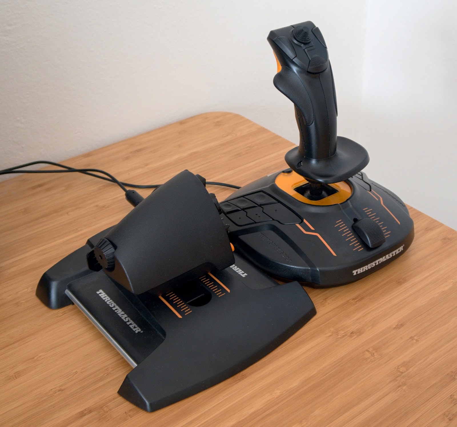 Sharp Wings: Thrustmaster T.16000M FCS HOTAS