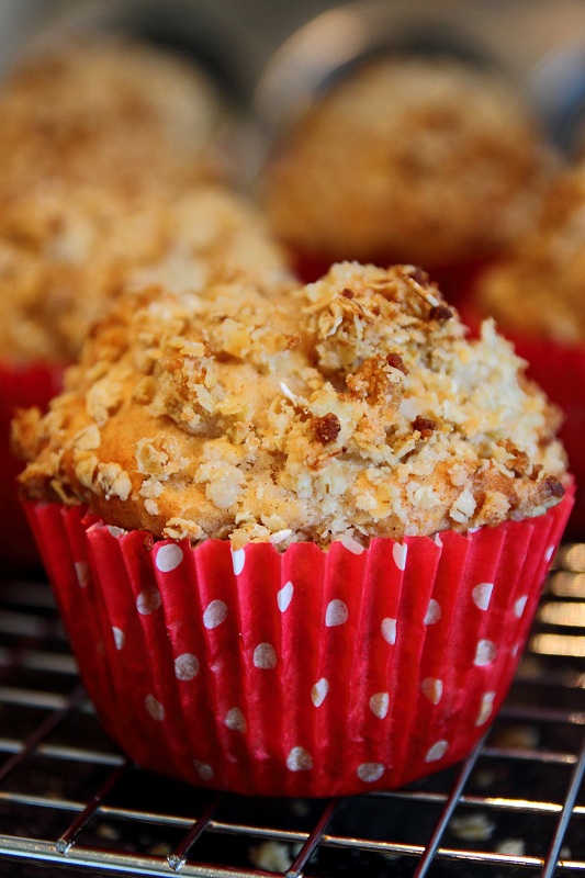 Apple Crumble Muffins