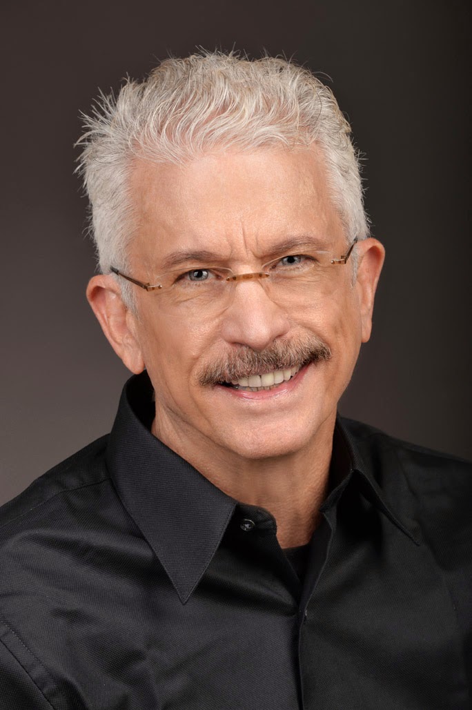 Angel News Network: HAPPINESS HANDBOOK PHRASES OF PRESENCE by PHILLIP ...