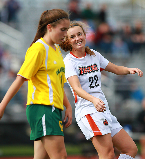 Dylan Heuer Productions: 10/7 - RIT Women Soccer vs. Clarkson