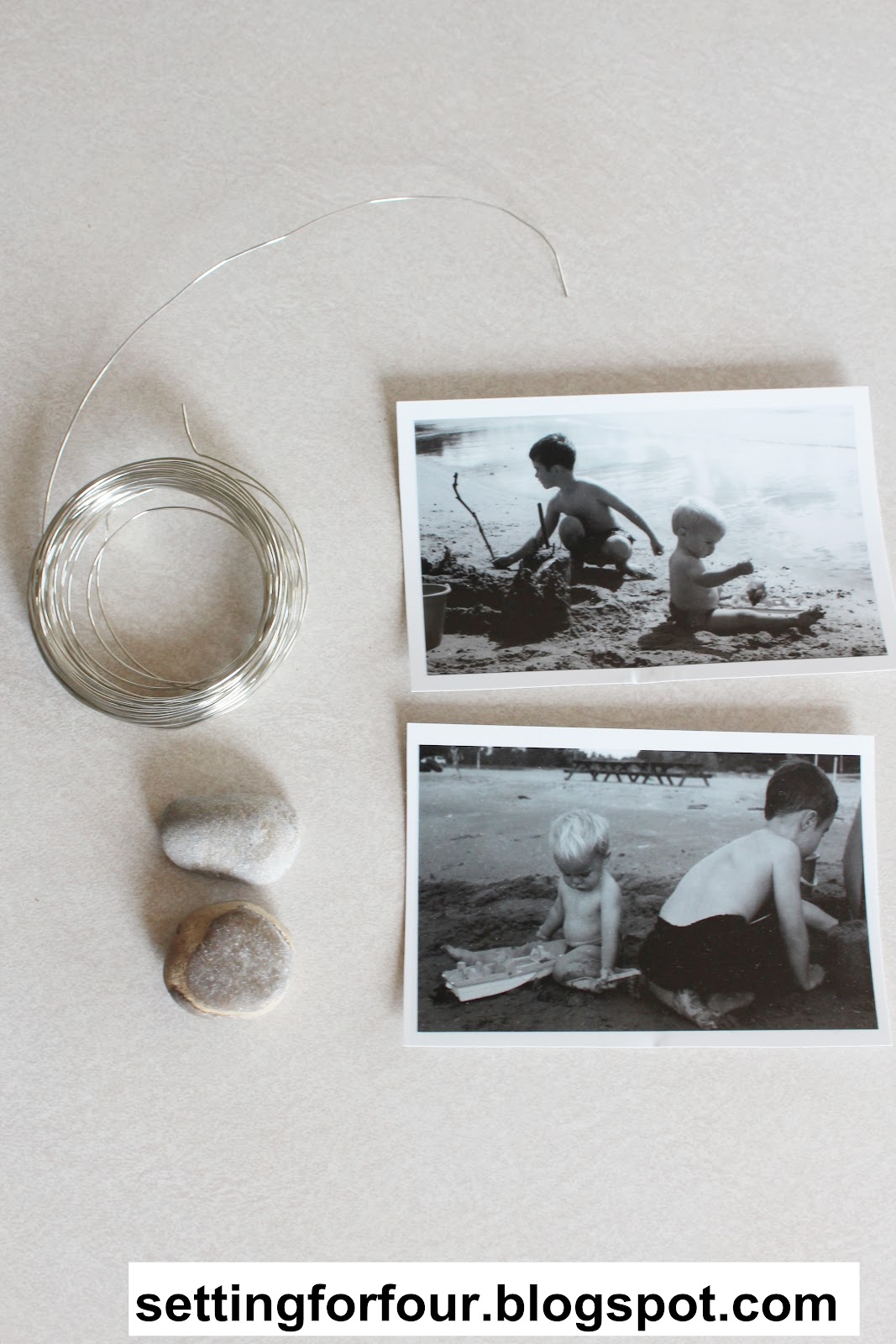 Make this Fun Craft: DIY Rockin' Photo Holder - Setting For Four Interiors