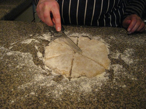 The Scone Apprentice: Scottish Scones or Highland Griddle Scones