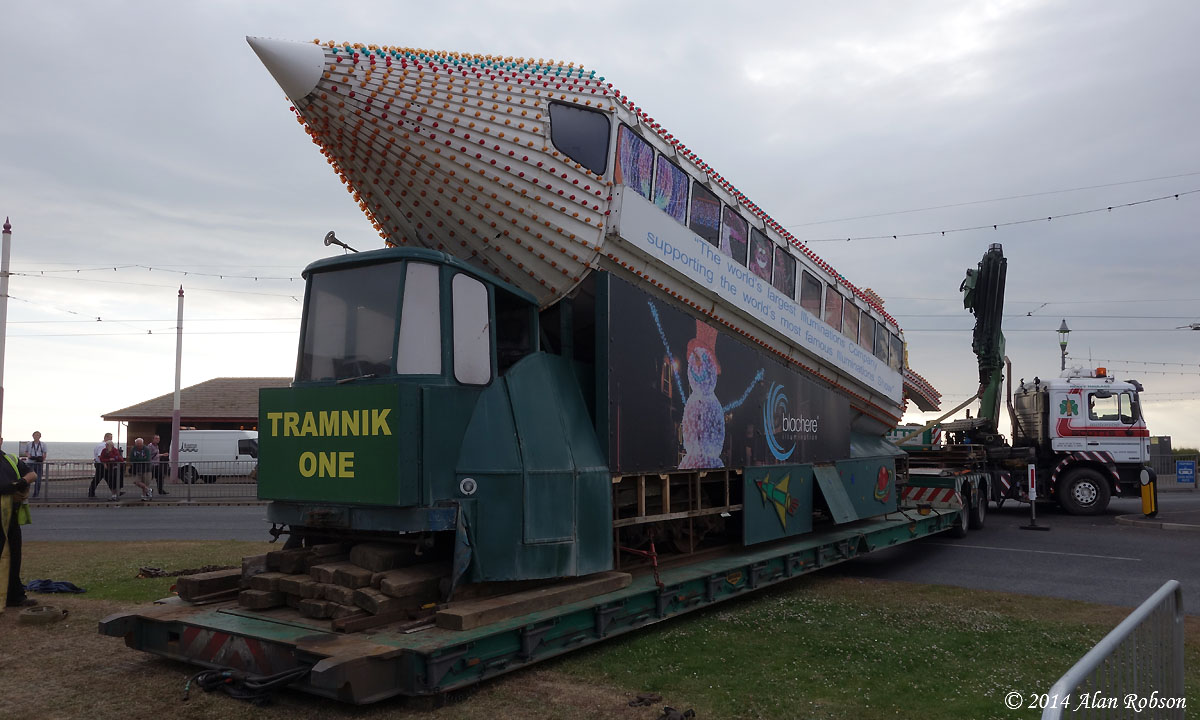 Blackpool Tram Blog: Rocket Recovered to Rigby Road