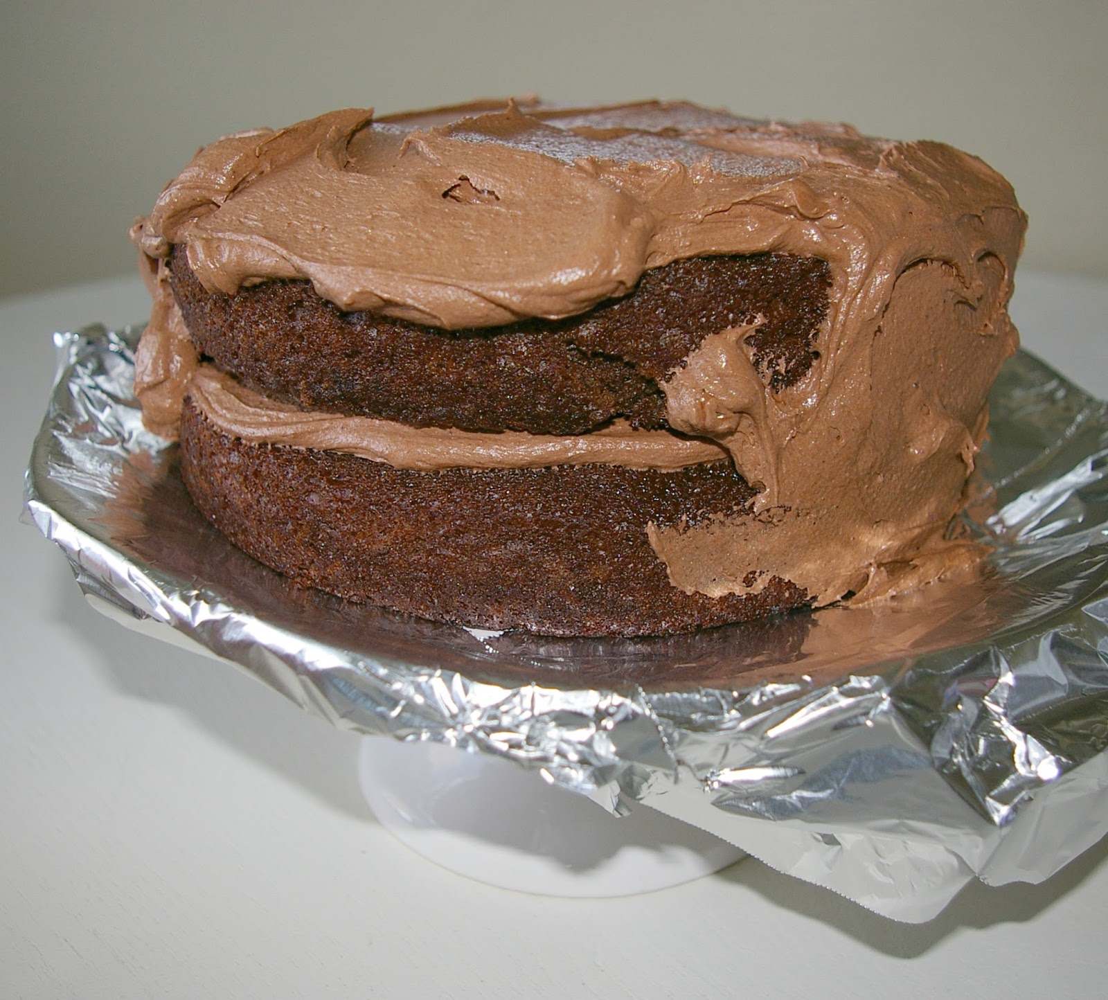 Emmy in her Element: How to frost a beautiful cake with a butter knife ...