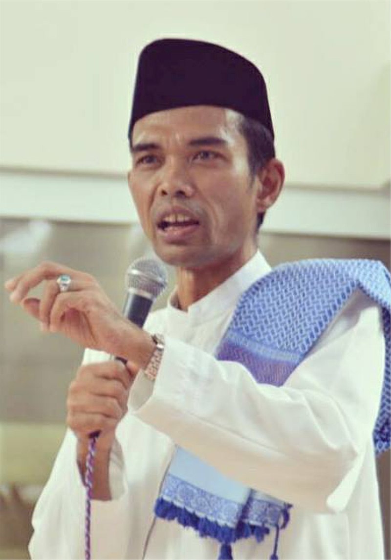Profil : Ustad Abdul Somad Lc - Lamuri Online