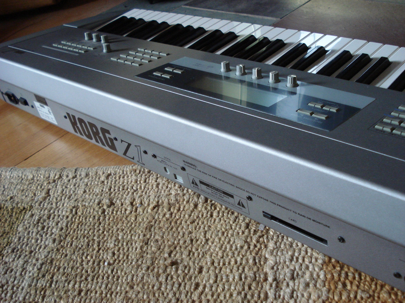 MATRIXSYNTH: KORG Z1 Synthesizer Keyboard MOSS Physical Modeling SN 002506