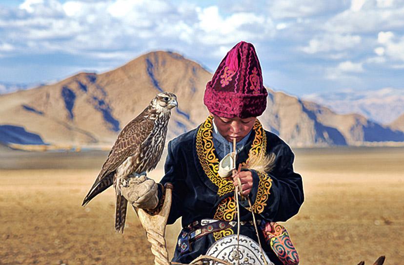 golden-eagle-in-mongolia: Photos
