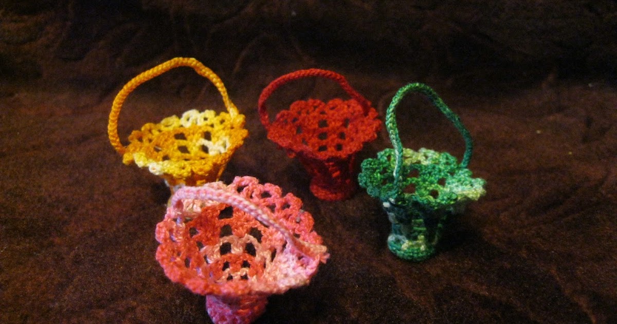 Produse Handmade: marturii crosetate - cosulete