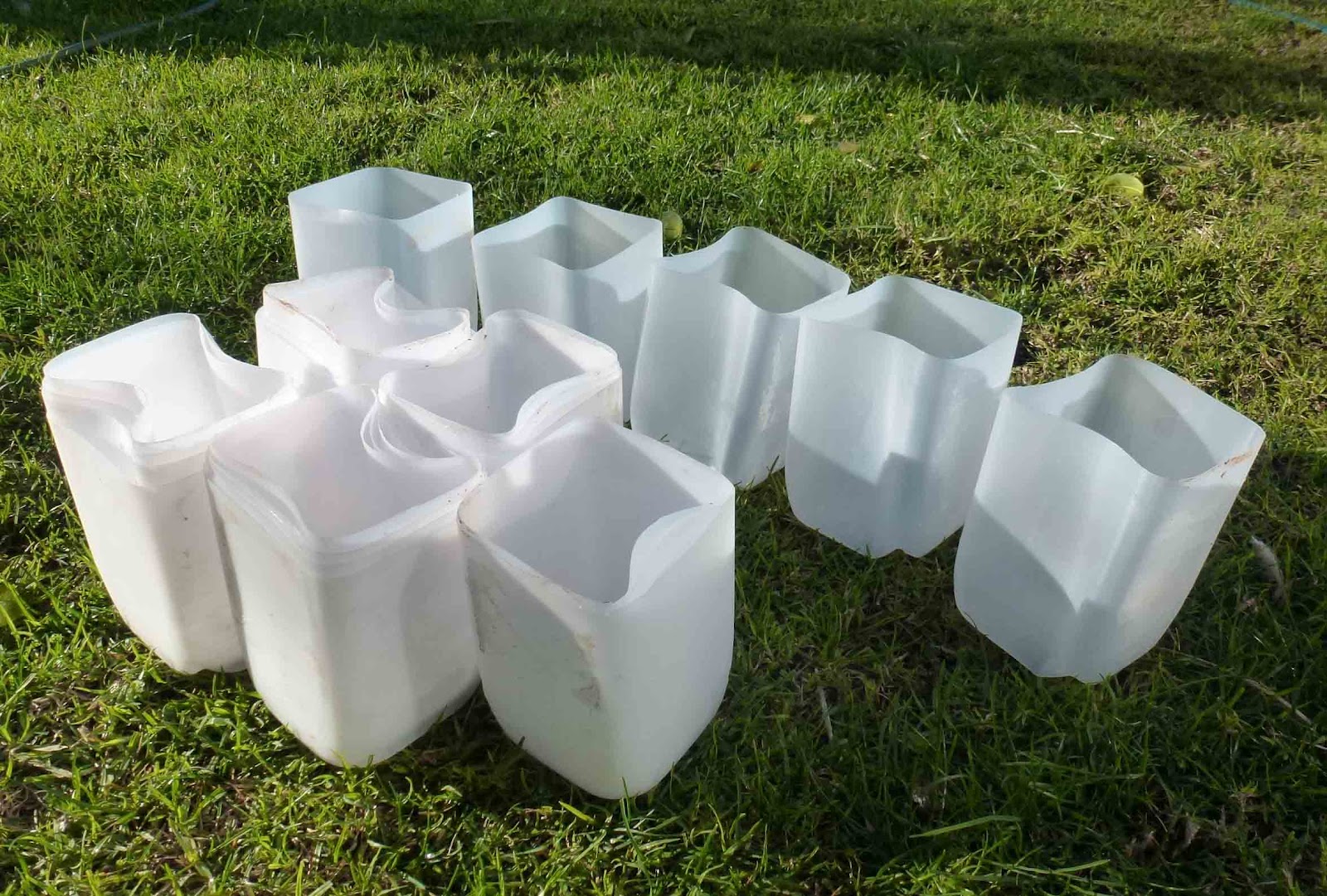 SPARKLY LADIES!: Reduce, Reuse, Recycle with these Milk Container ...