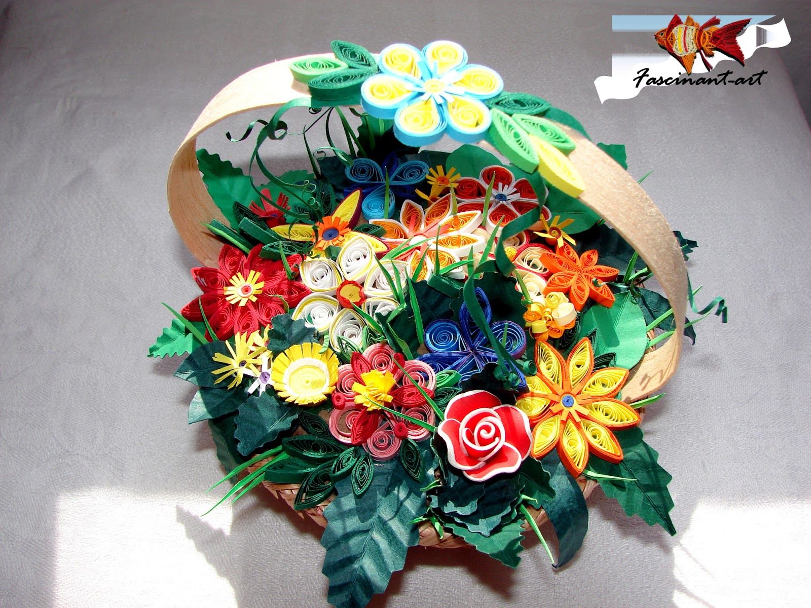 Quilling joy by Marius: Basket with flowers