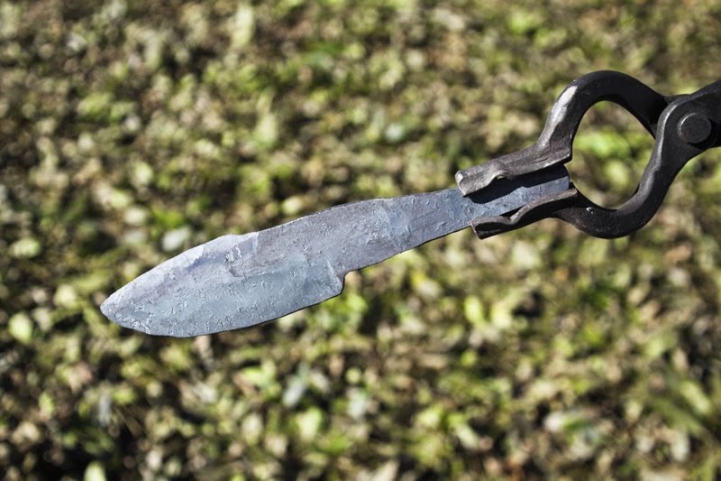 Guinea Hog Forge: Twisted Damascus Zulu