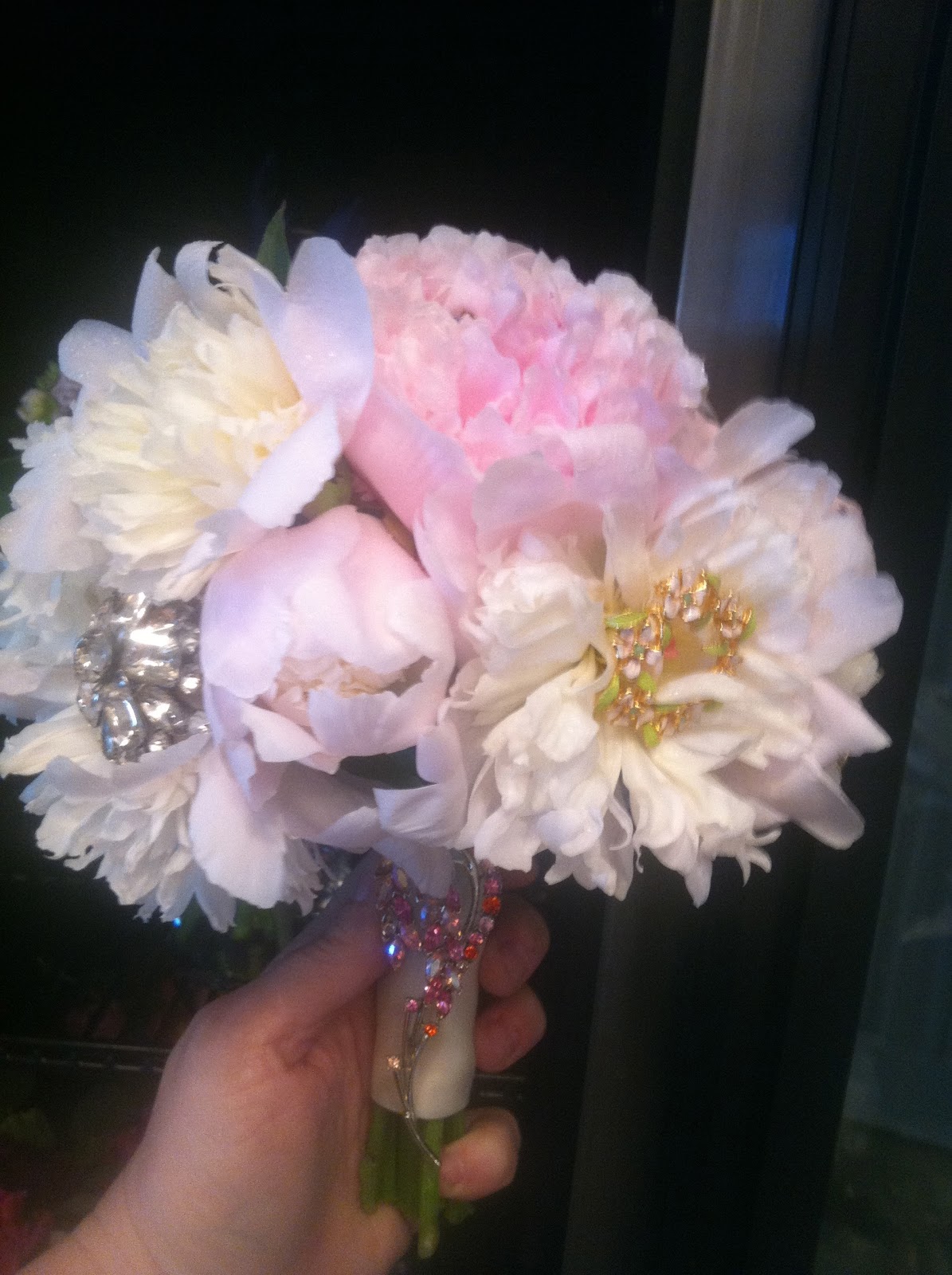 Andrea's Designs ~ Home Decor' Custom Furniture & Fresh Flowers: WEDDINGS