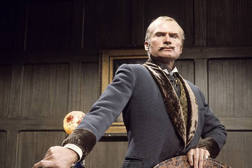 Shadows on the Wall: An Online Dark Shadows Fanzine: 1897: Edward Collins