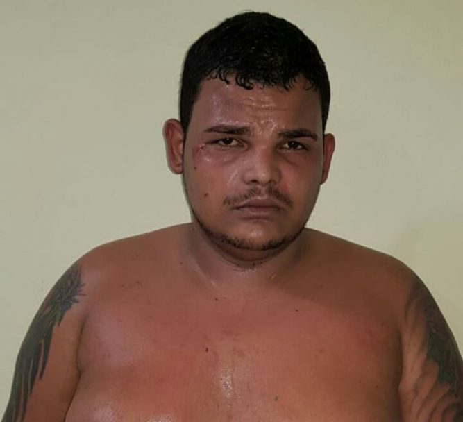 Acusado De HomicÍdio É Preso Pela PolÍcia Militar No Conjunto Estrada