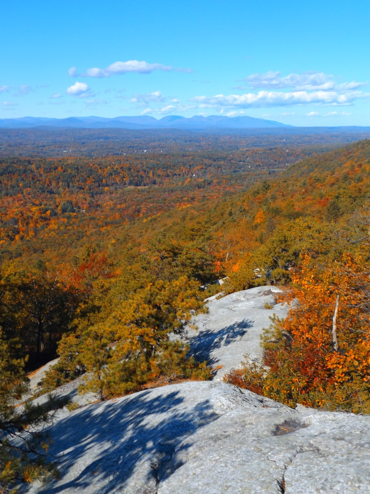 Walking Man 24 7: Trapps/ Millbrook Ridge(Shawangunks)